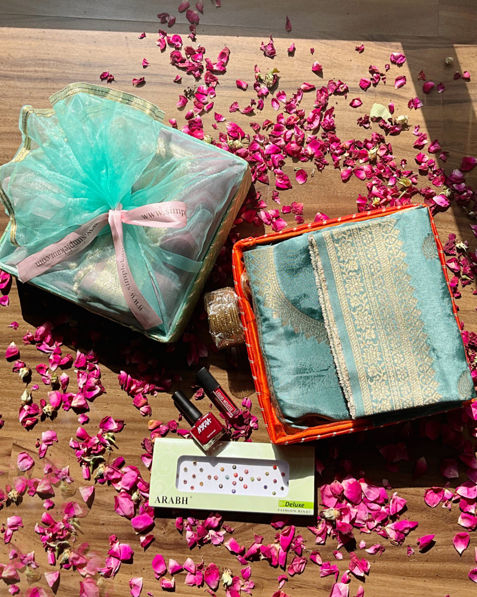 Home Fashion-color - Simple Kaur