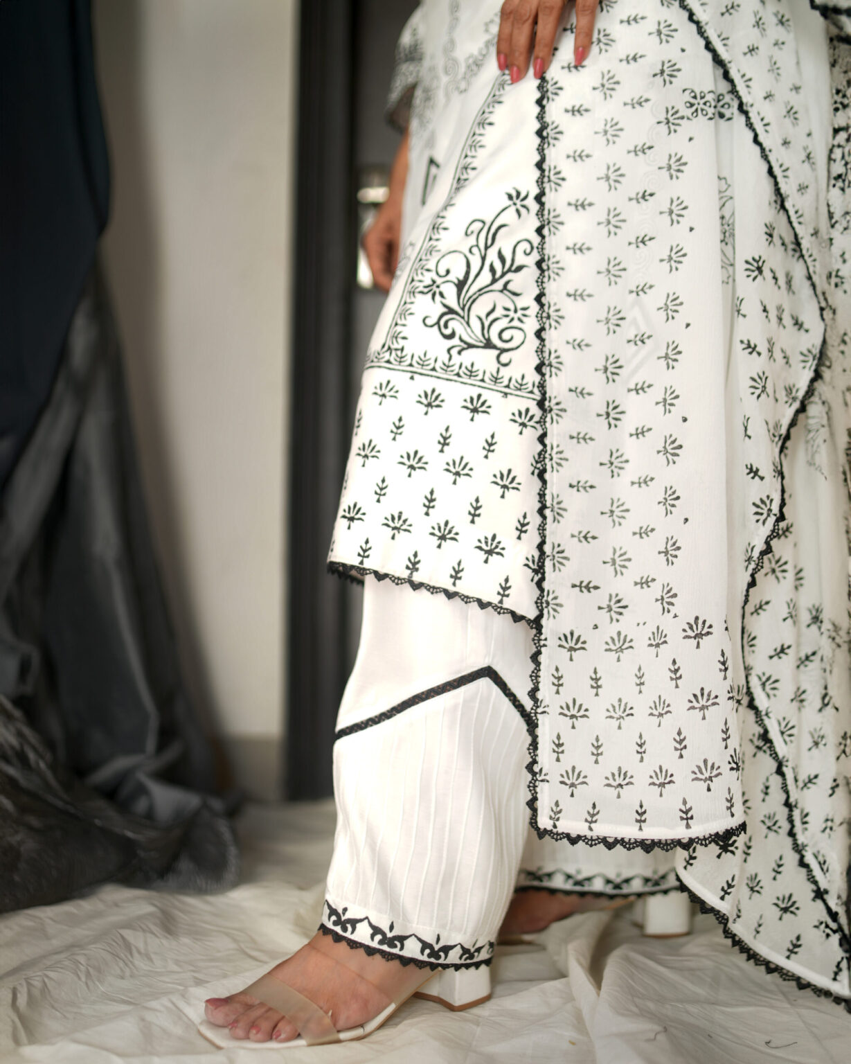 Naaz-e-Naari - A Couture Collection - Simple Kaur