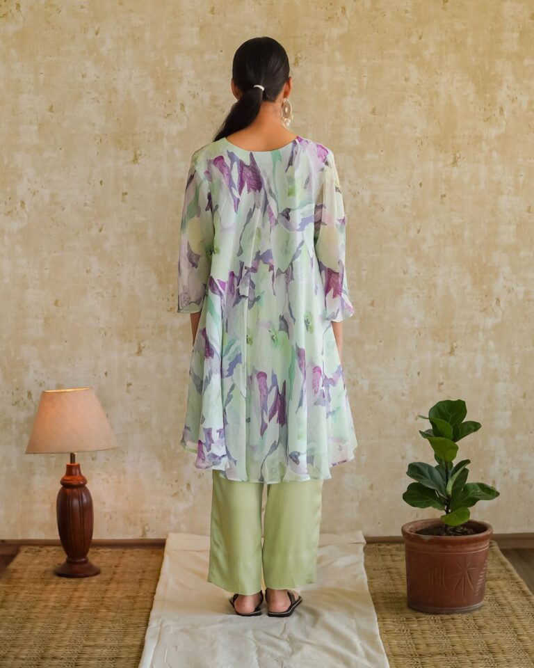 Home Fashion-color - Simple Kaur